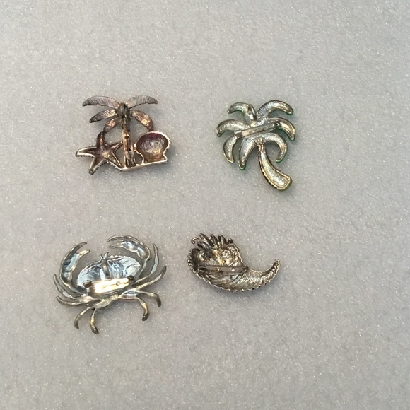 MJ | Jewelry | Cute Bundle Of 4 Brooches All Marked Mj | Poshmark